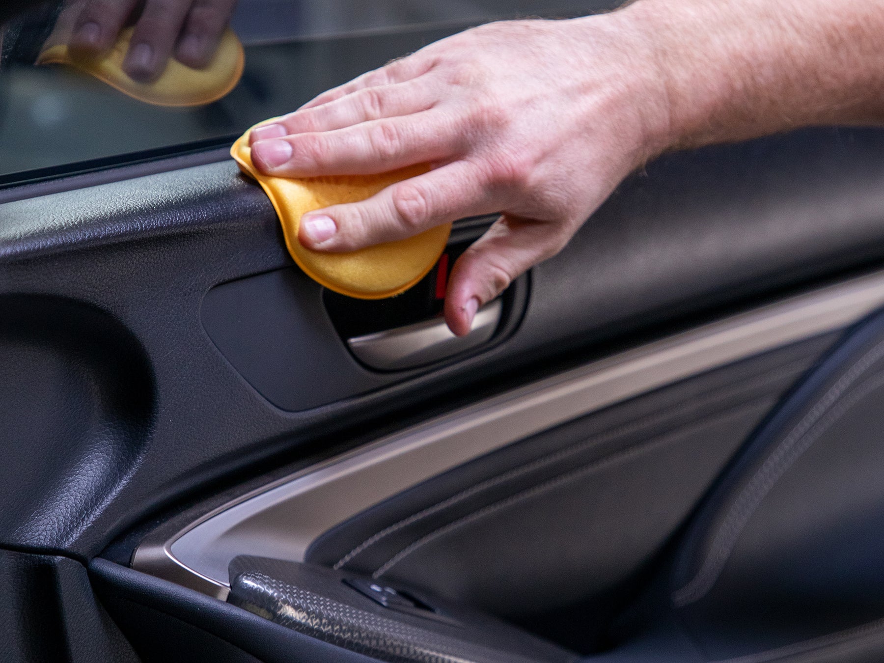 Meguiar's Ultimate Protectant - 16 oz.